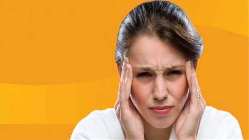 Come si cura l'emicrania? Quali sono i farmaci utili e come evitare le ...